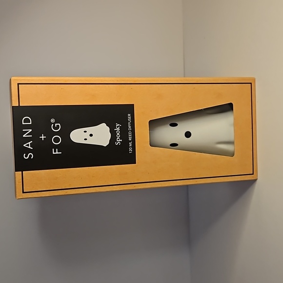 Sand + Fog | Accents | Sand And Fog Spooky Reed Diffuser Ghost | Poshmark